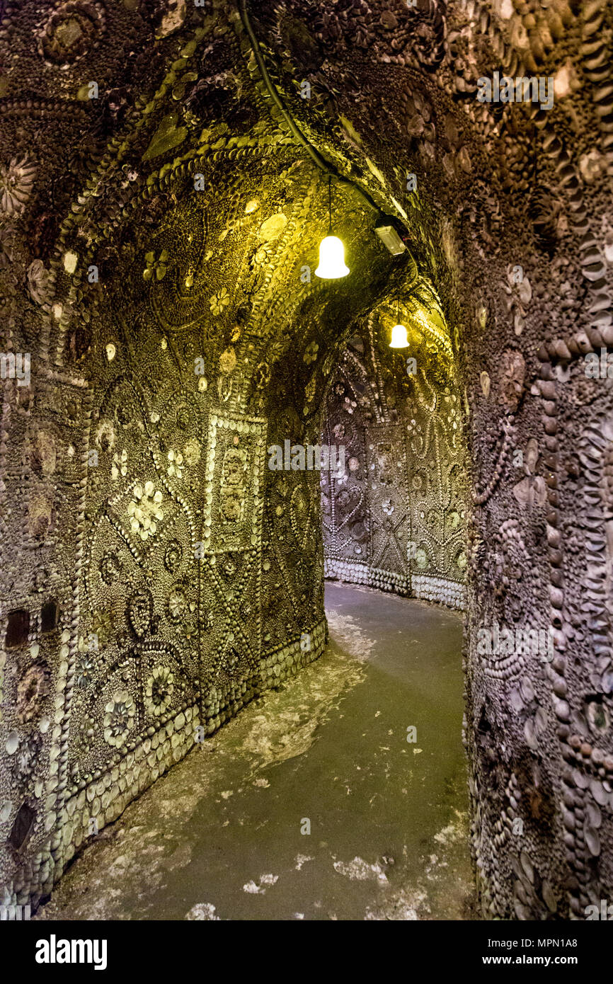 Muschelgrotte interieur -Fotos und -Bildmaterial in hoher Auflösung – Alamy