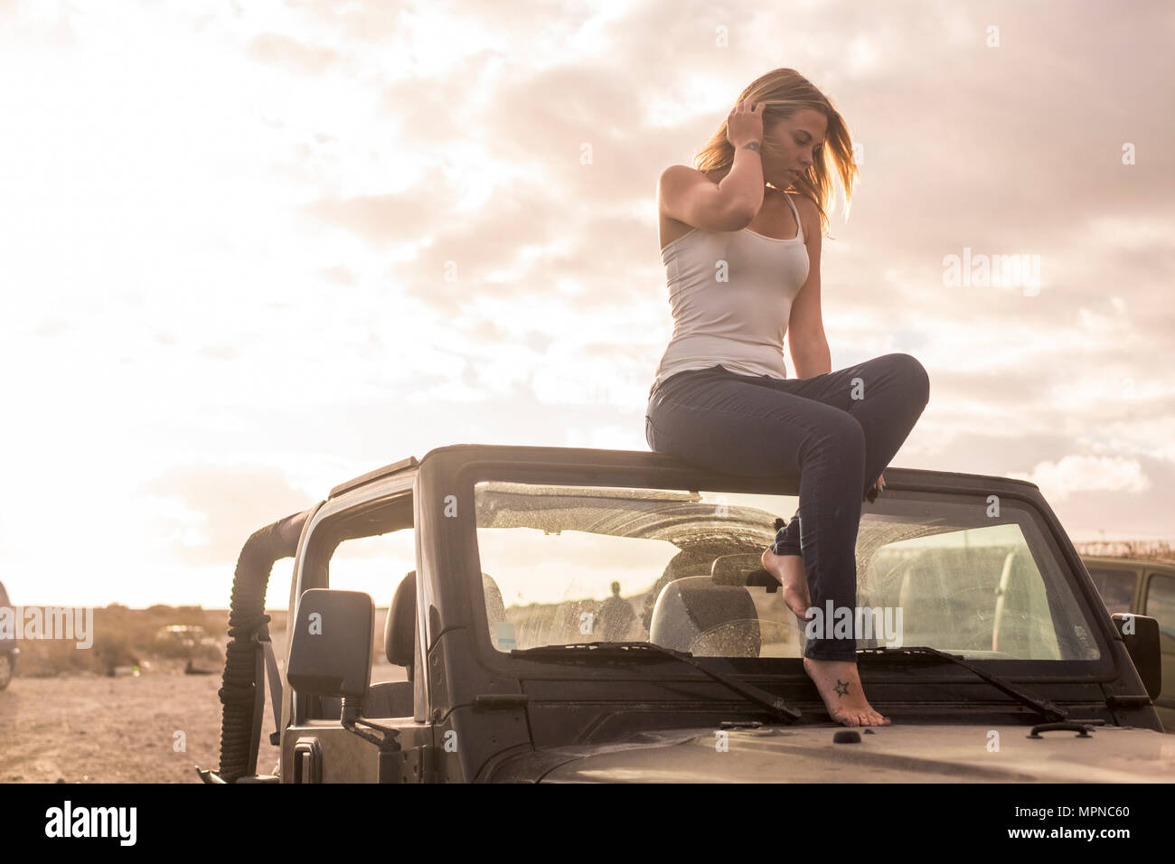 Auf Dem Dach Des Autos Stockfotos und -bilder Kaufen - Alamy