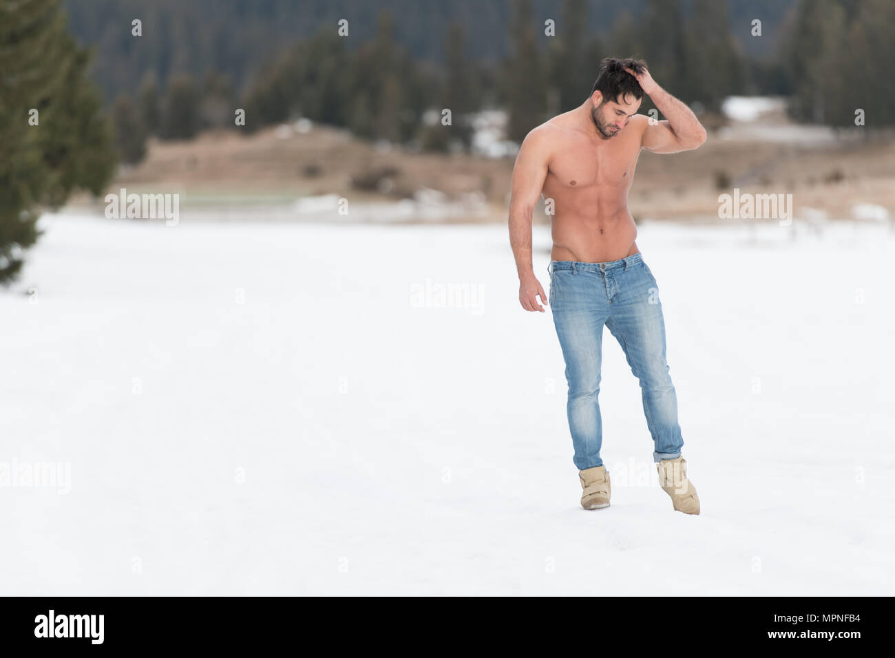 Bodybuilder mann -Fotos und -Bildmaterial in hoher Auflösung – Alamy