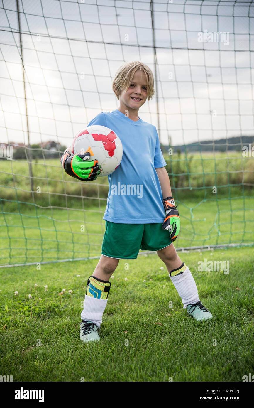 Junge torwart -Fotos und -Bildmaterial in hoher Auflösung – Alamy