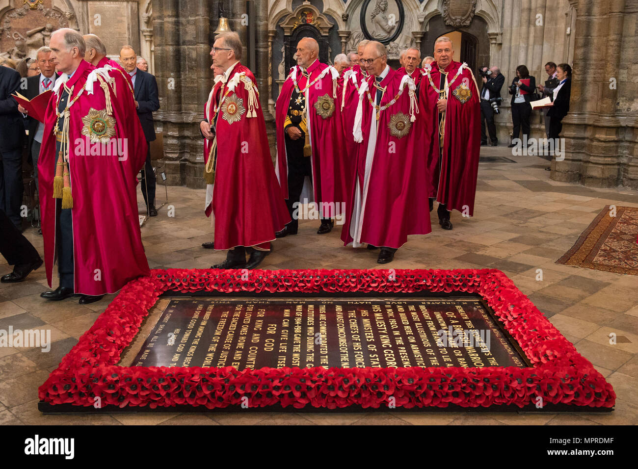 Reihenfolge der ritter -Fotos und -Bildmaterial in hoher Auflösung – Alamy