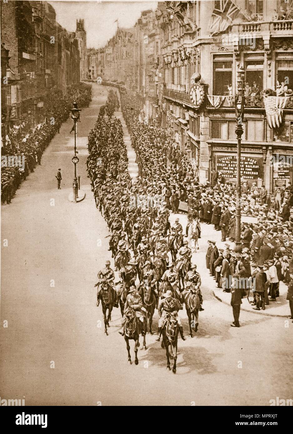 Armistice day 1919 -Fotos und -Bildmaterial in hoher Auflösung – Alamy
