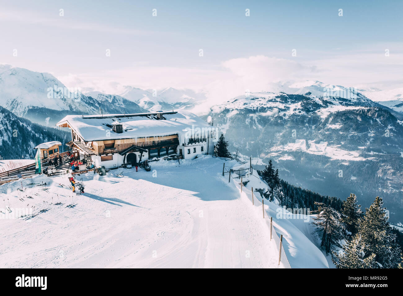 Mayrhofen skigebiet -Fotos und -Bildmaterial in hoher Auflösung – Alamy