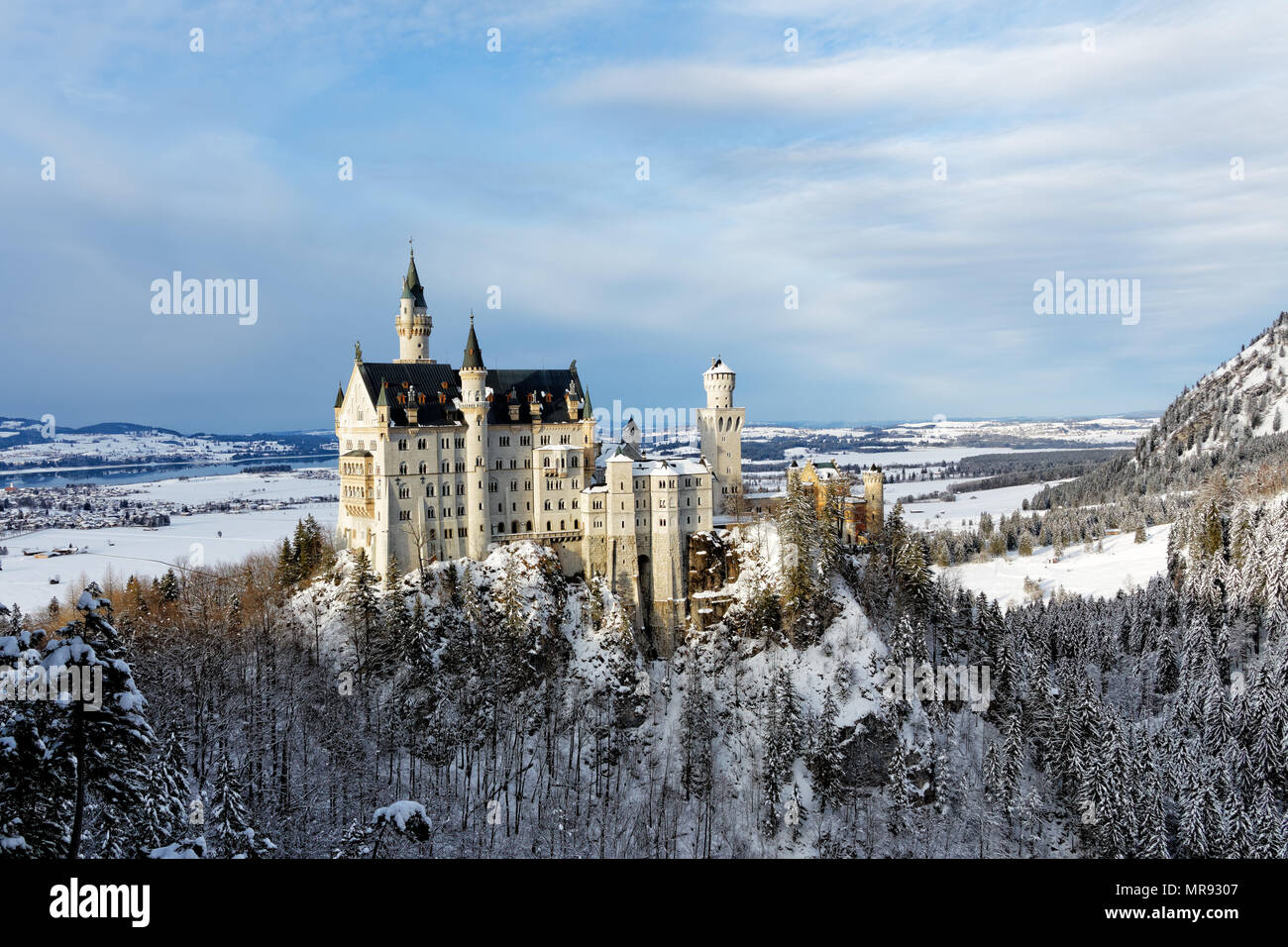 Winter in Bayern - Schwangau - das Schloss Neuschwanstein. Winter in ...