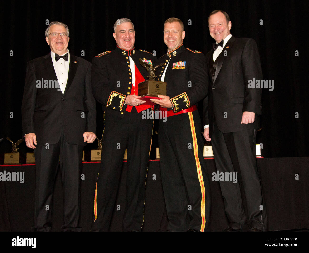 Us Marine Corps Gen. Glenn M. Walters, 34th stellvertretender ...