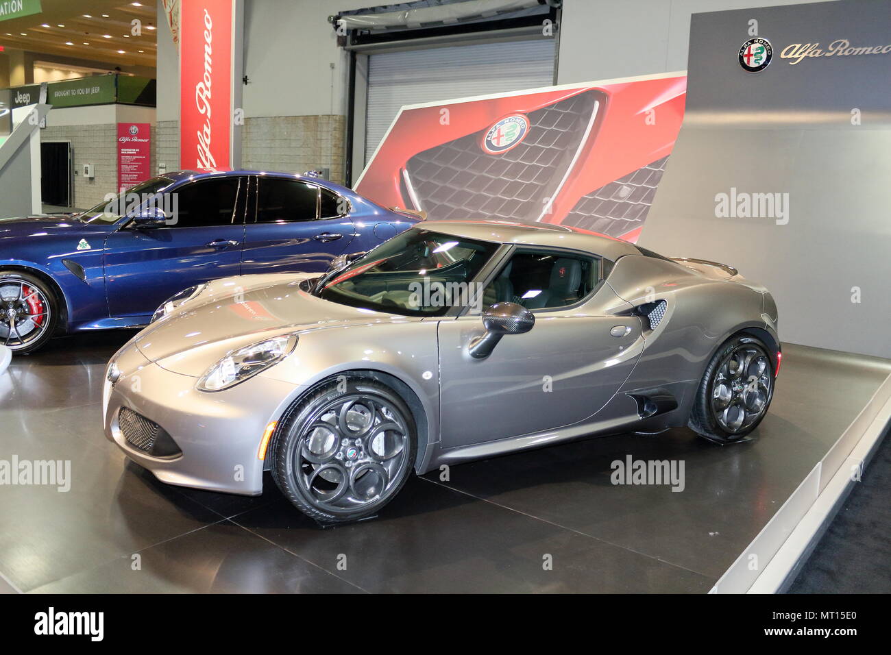 Alfa romeo showcar -Fotos und -Bildmaterial in hoher Auflösung – Alamy