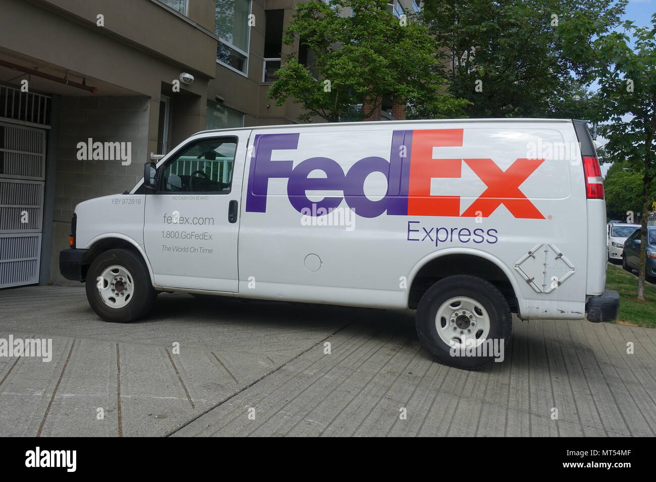 Fedex Lieferwagen Stockfotos und -bilder Kaufen - Alamy