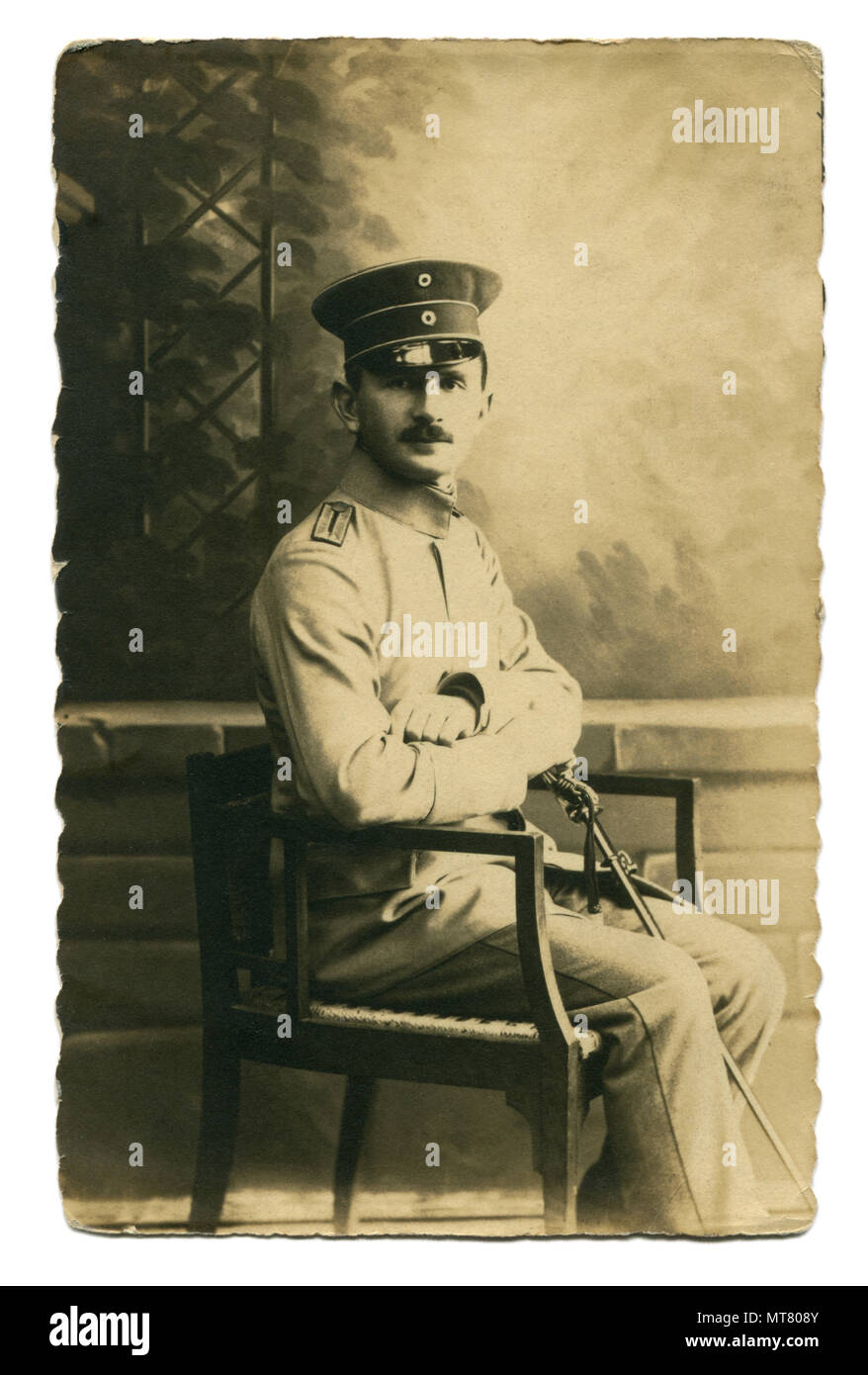 Deutsches Historisches Foto Karte: Ein Offizier in Uniform mit einem ...
