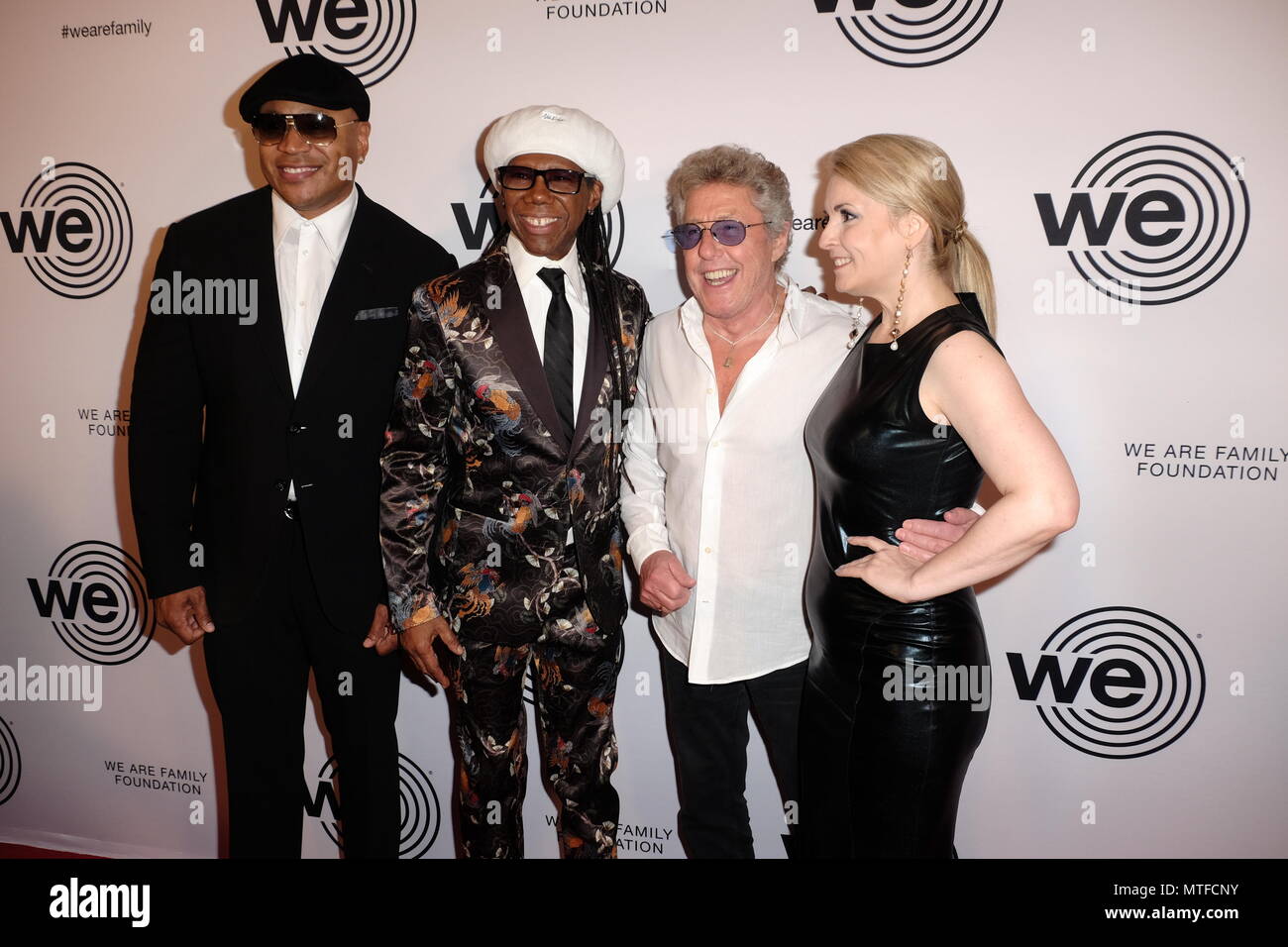 Nile rodgers and nancy hunt -Fotos und -Bildmaterial in hoher Auflösung ...