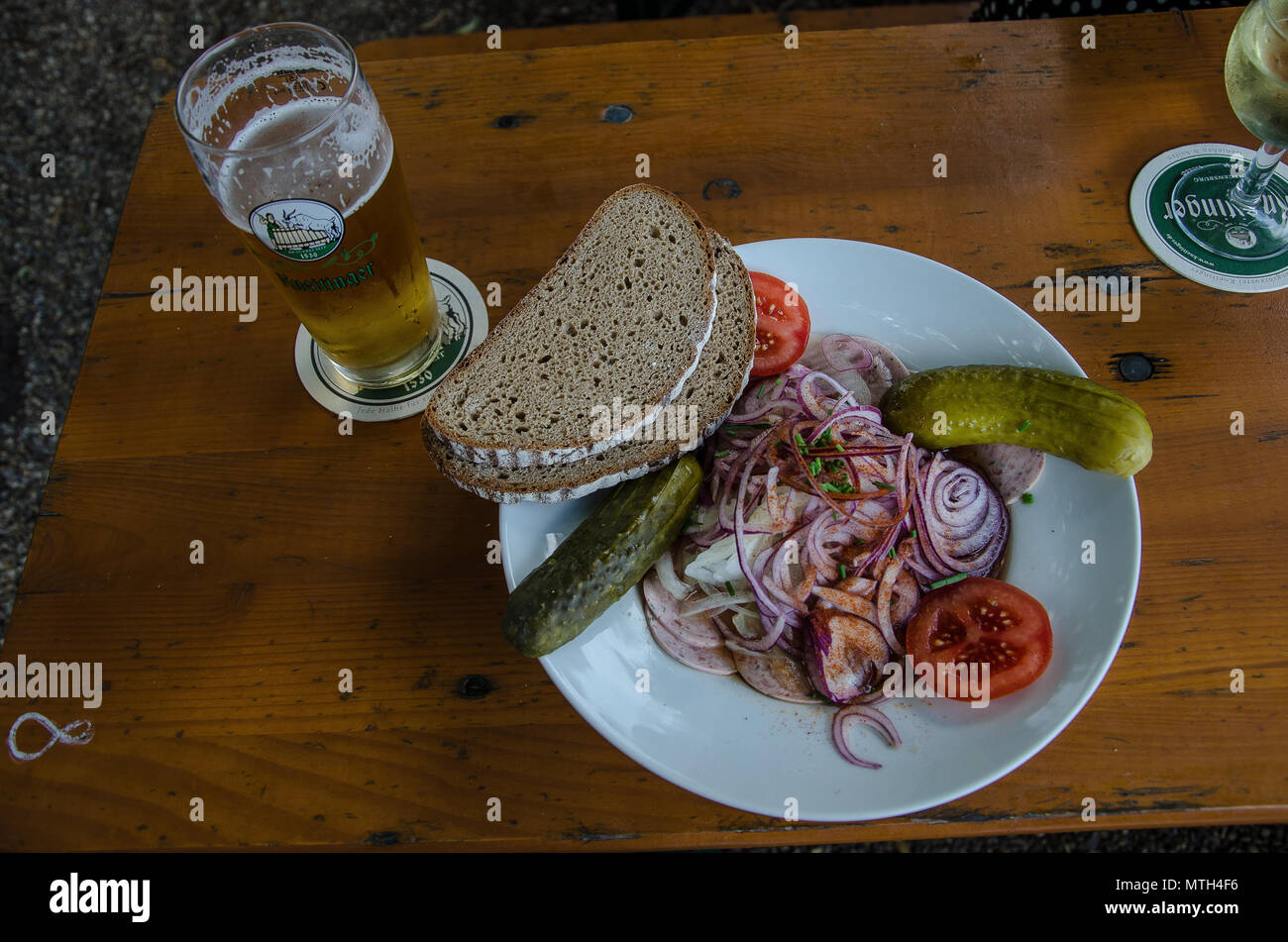 Regensburger würstchen -Fotos und -Bildmaterial in hoher Auflösung – Alamy
