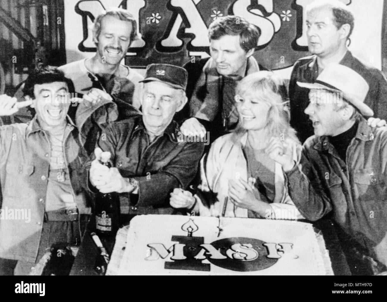 Mash tv show -Fotos und -Bildmaterial in hoher Auflösung – Alamy