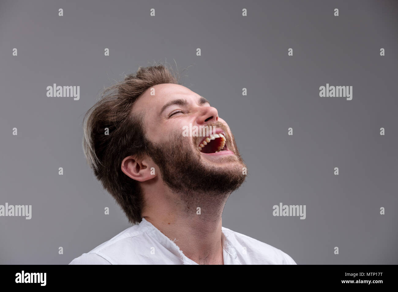 Lachen reaktion -Fotos und -Bildmaterial in hoher Auflösung – Alamy