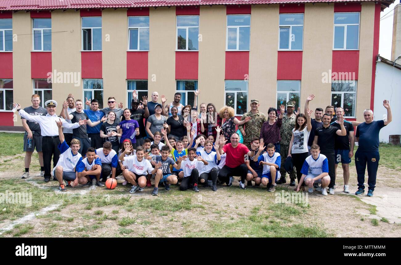 Romanian 99th military base deveselu -Fotos und -Bildmaterial in hoher ...