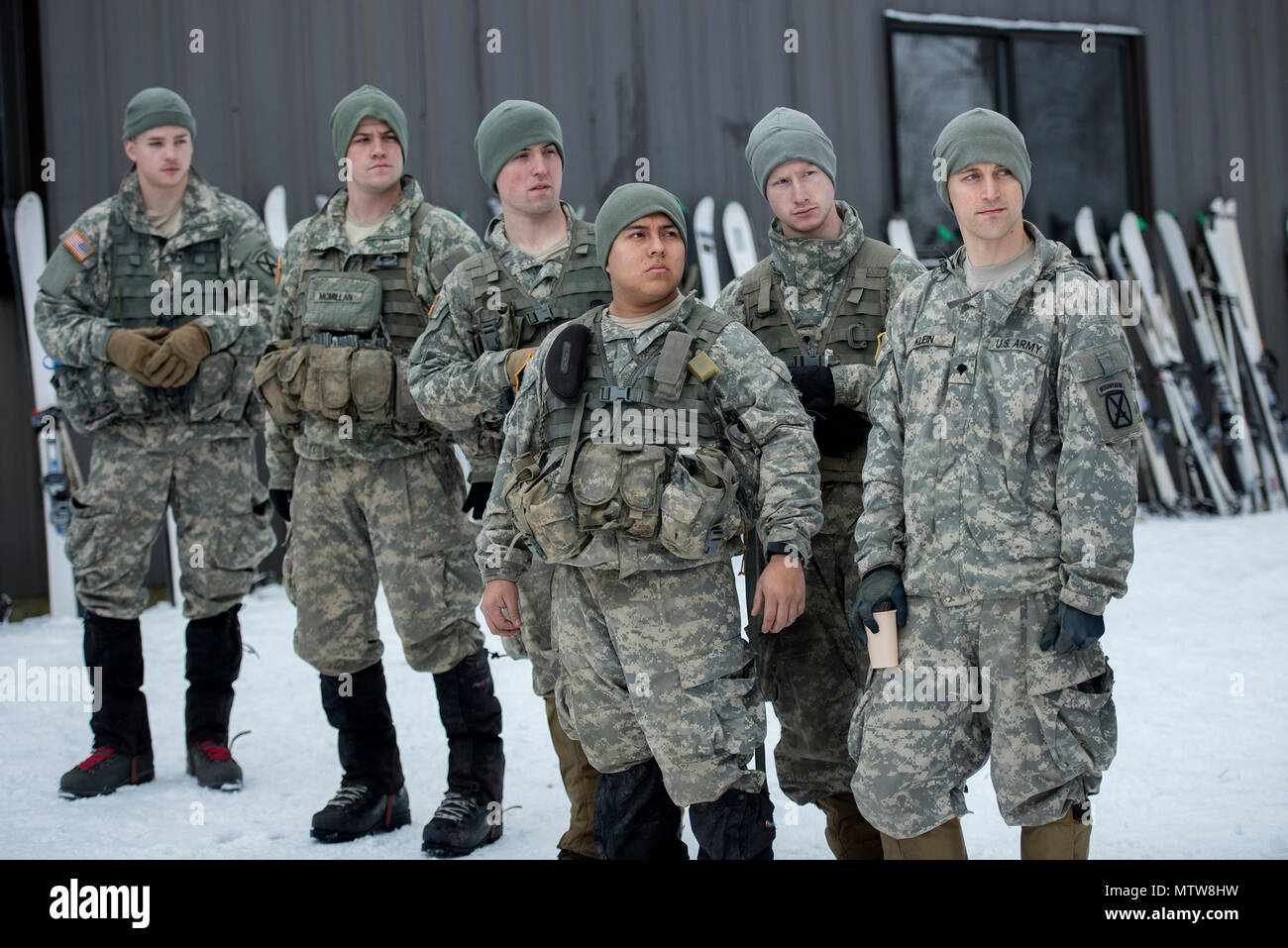 Us-Soldaten zu Alpha Company, 3.BATAILLON, 172Nd Infanterie Regiment ...
