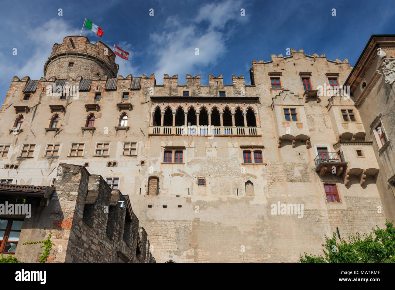 Das Castello del Buonconsiglio ist eine der wichtigsten ...