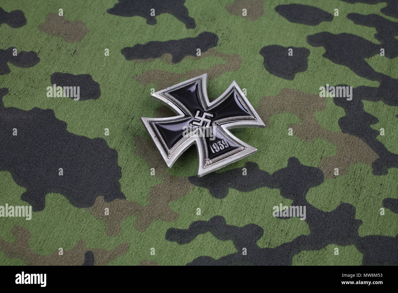 Eisernes kreuz auszeichnung -Fotos und -Bildmaterial in hoher Auflösung ...