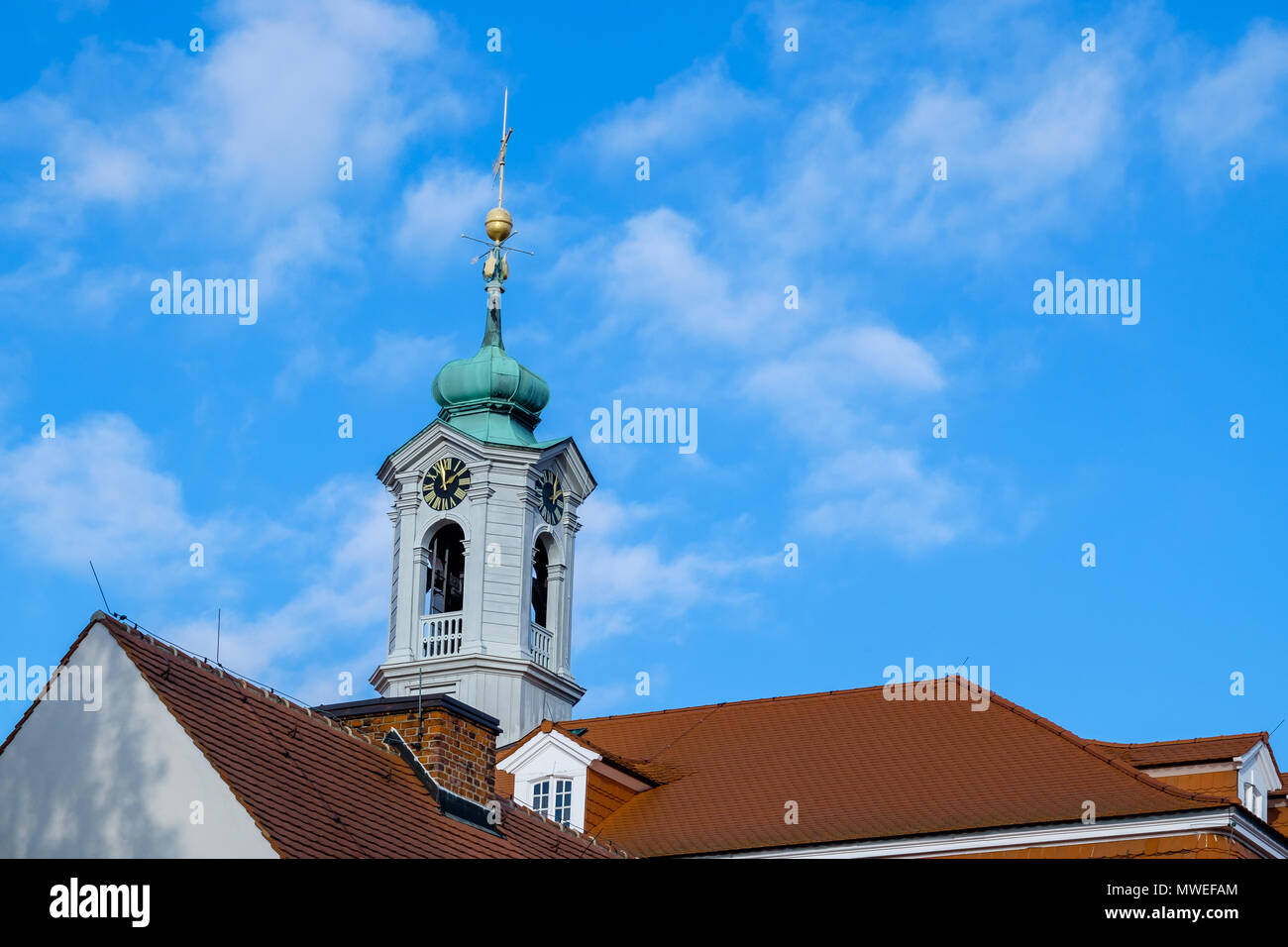 Herrnhuter stern -Fotos und -Bildmaterial in hoher Auflösung – Alamy