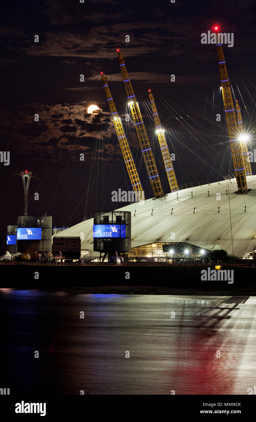 O2 arena london -Fotos und -Bildmaterial in hoher Auflösung – Alamy