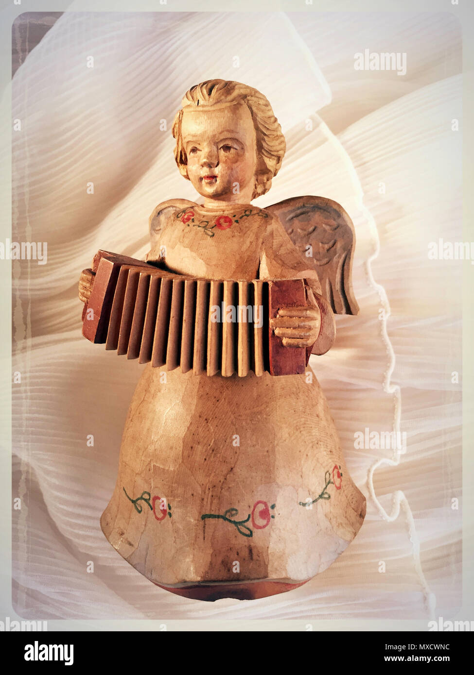 Holz aus holz veraltet -Fotos und -Bildmaterial in hoher Auflösung – Alamy