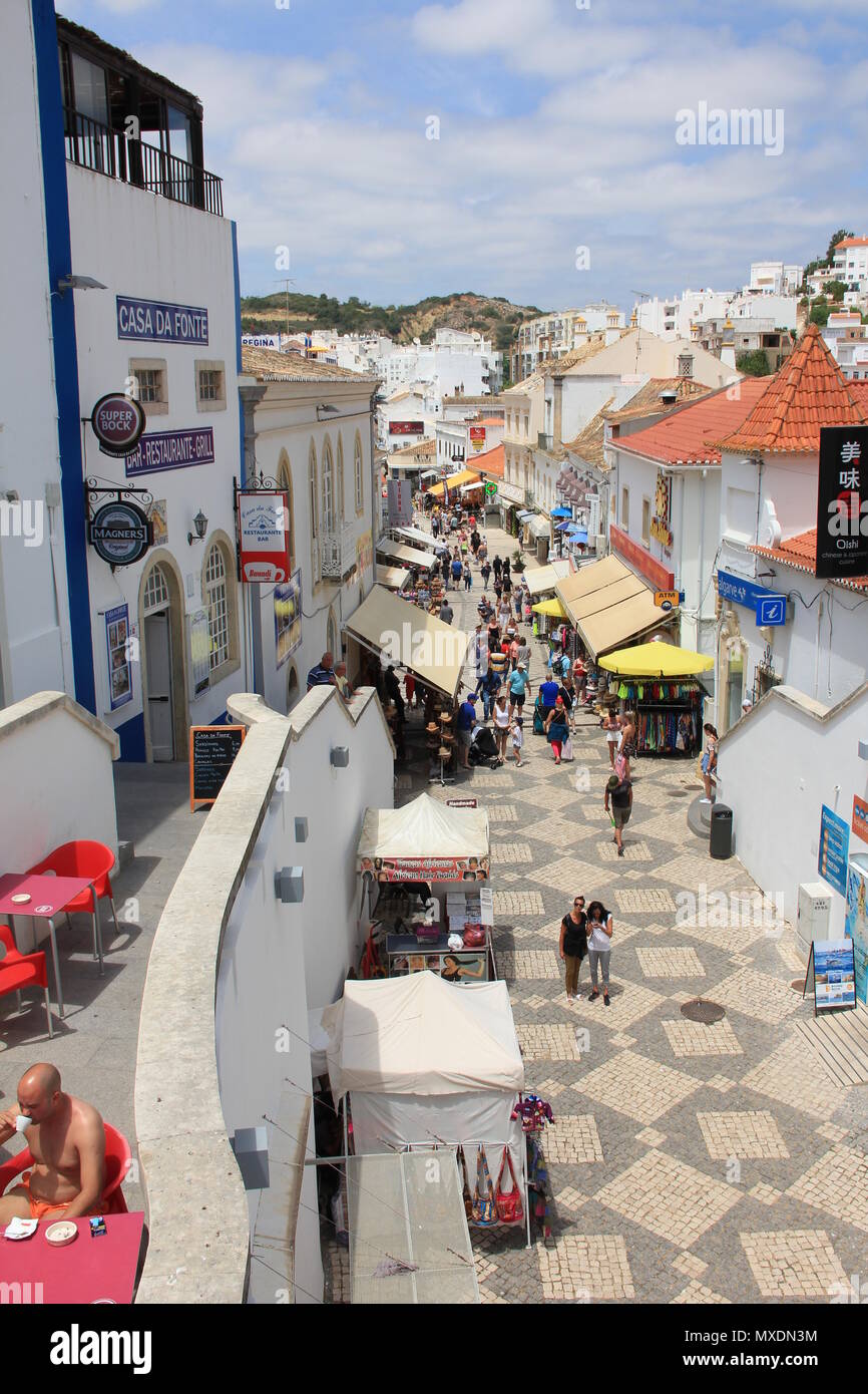 Guia die algarve portugal -Fotos und -Bildmaterial in hoher Auflösung ...