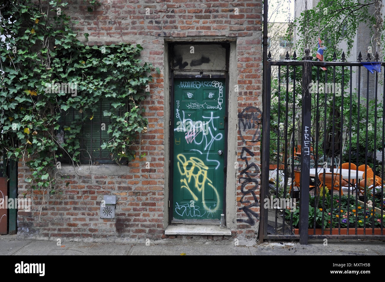 Esat dorf -Fotos und -Bildmaterial in hoher Auflösung – Alamy