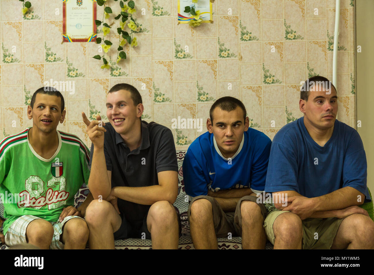 Geistig behinderte menschen -Fotos und -Bildmaterial in hoher Auflösung ...