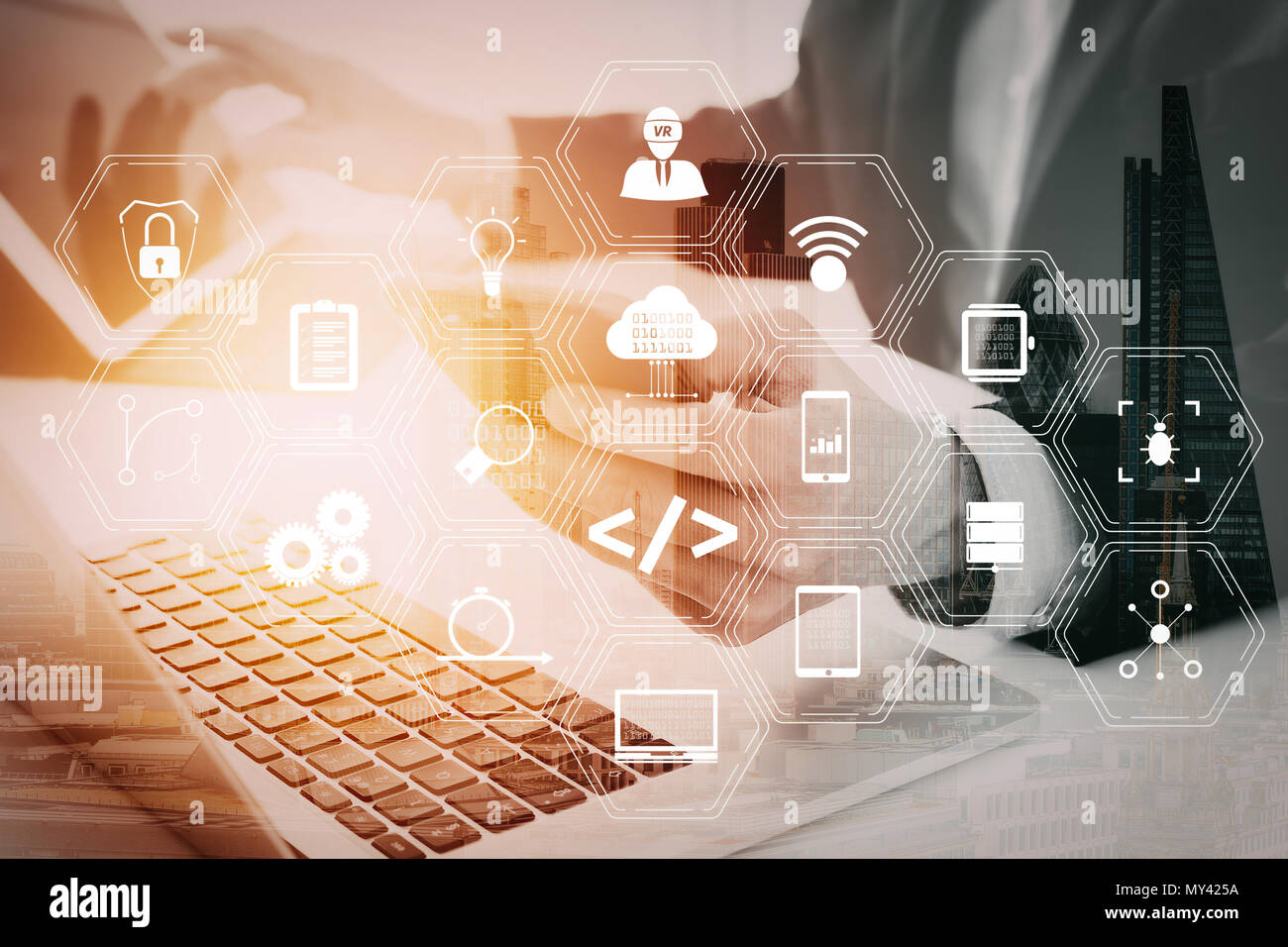 Software Entwickler arbeiten mit Augmented Reality dashboard Computer ...