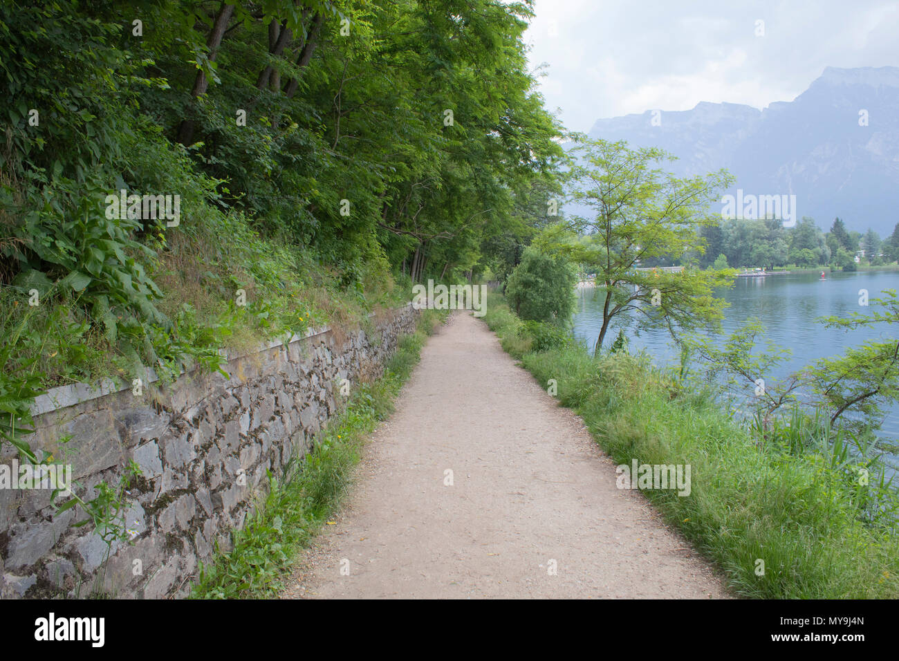 Lago di levico -Fotos und -Bildmaterial in hoher Auflösung – Alamy