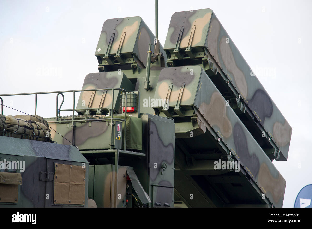 Ein anti-schiff und an Land Attack missile Naval Strike Rakete (NSM ...