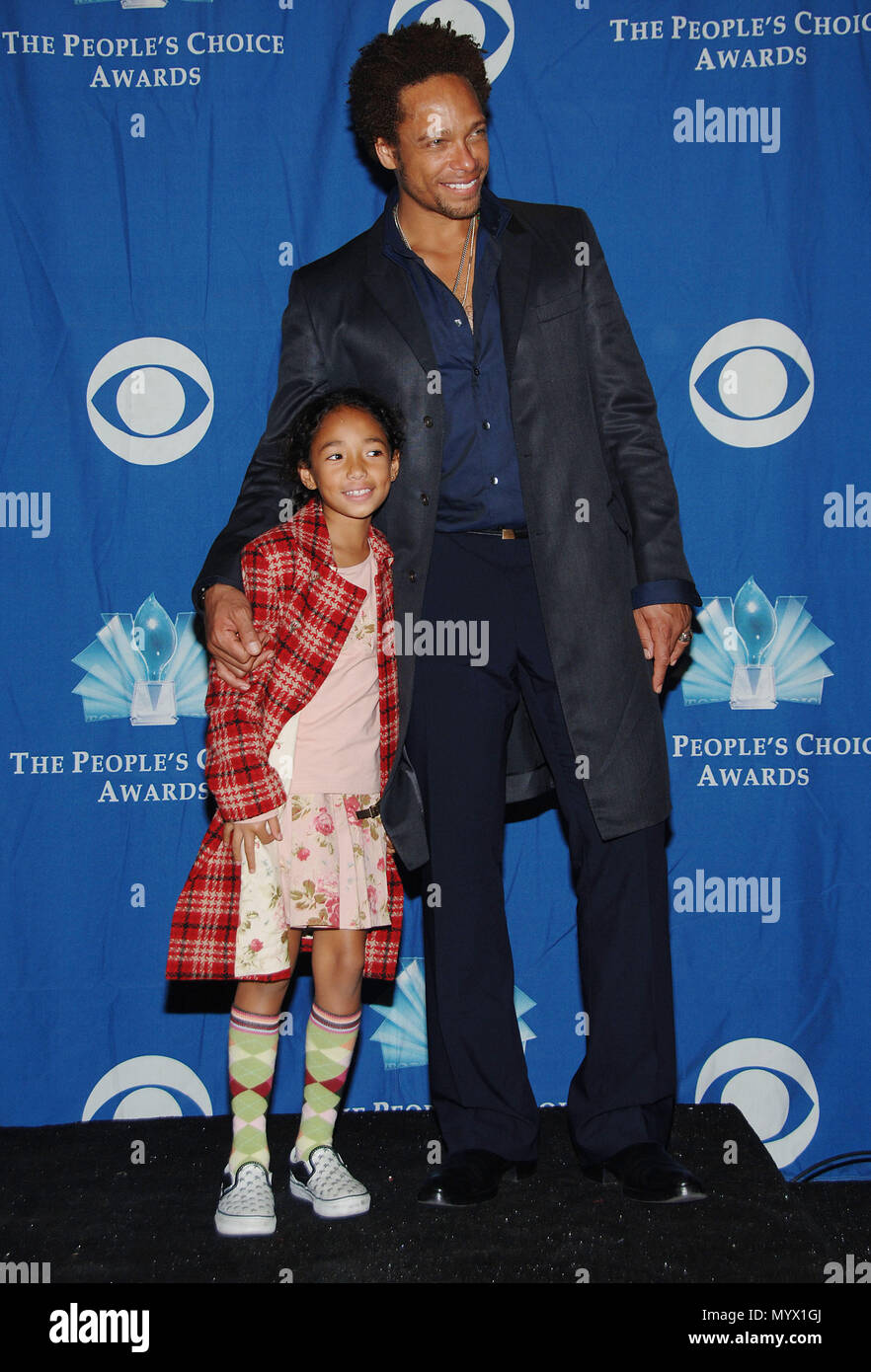 Gary Dourdan und Tochter backstage bei der 32 Menschen Choice Awards im ...