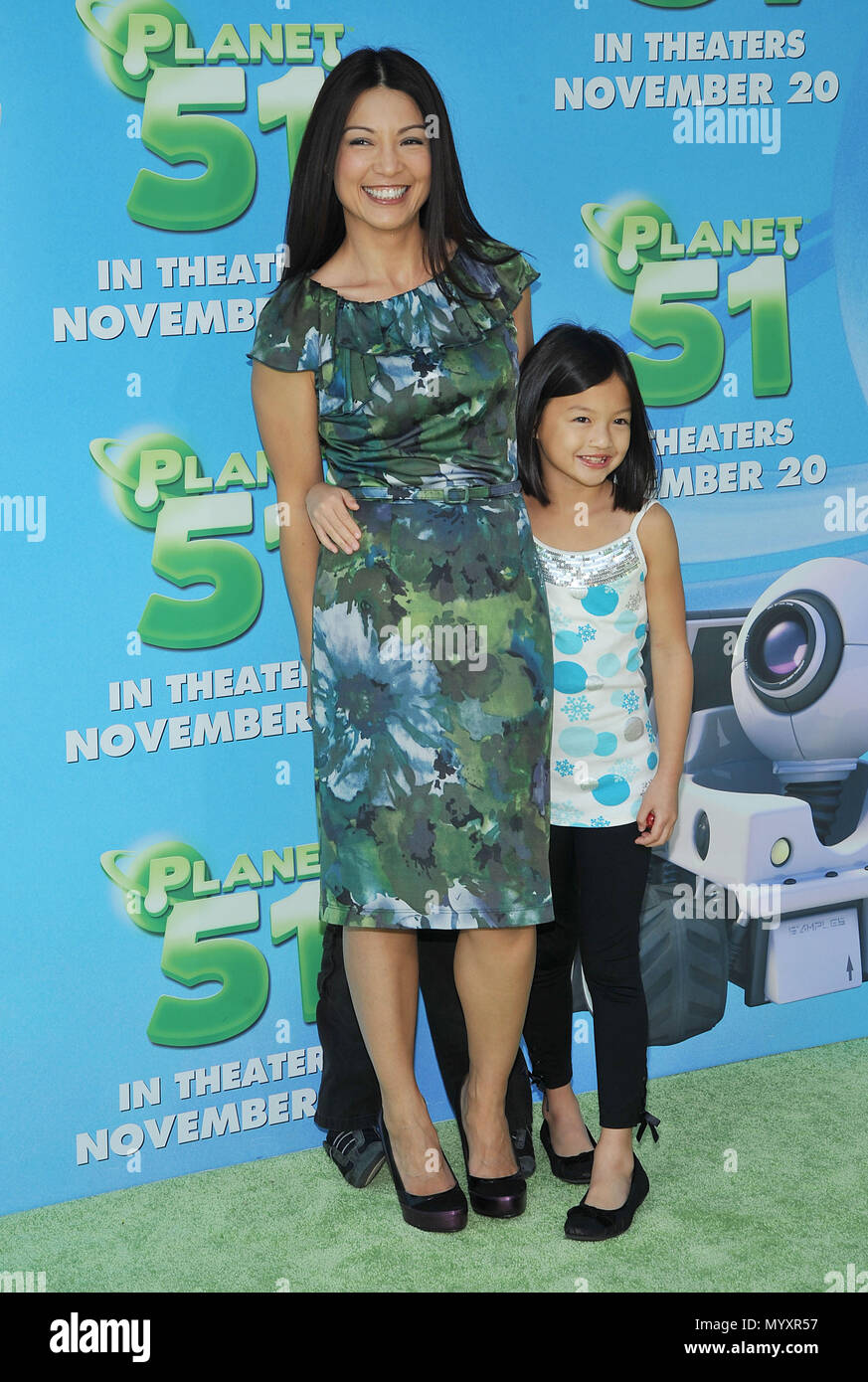 Ming-na mit Tochter Michaela und Sohn Cooper - Planet 51 Premiere auf ...