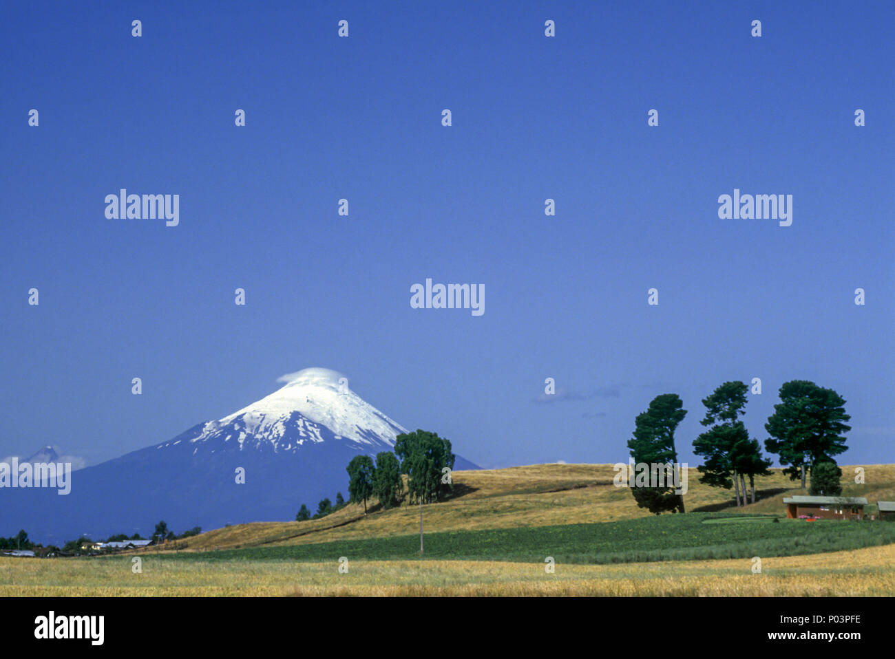 Villarica Volcano Chile Stockfotos & Villarica Volcano Chile Bilder - Alamy
