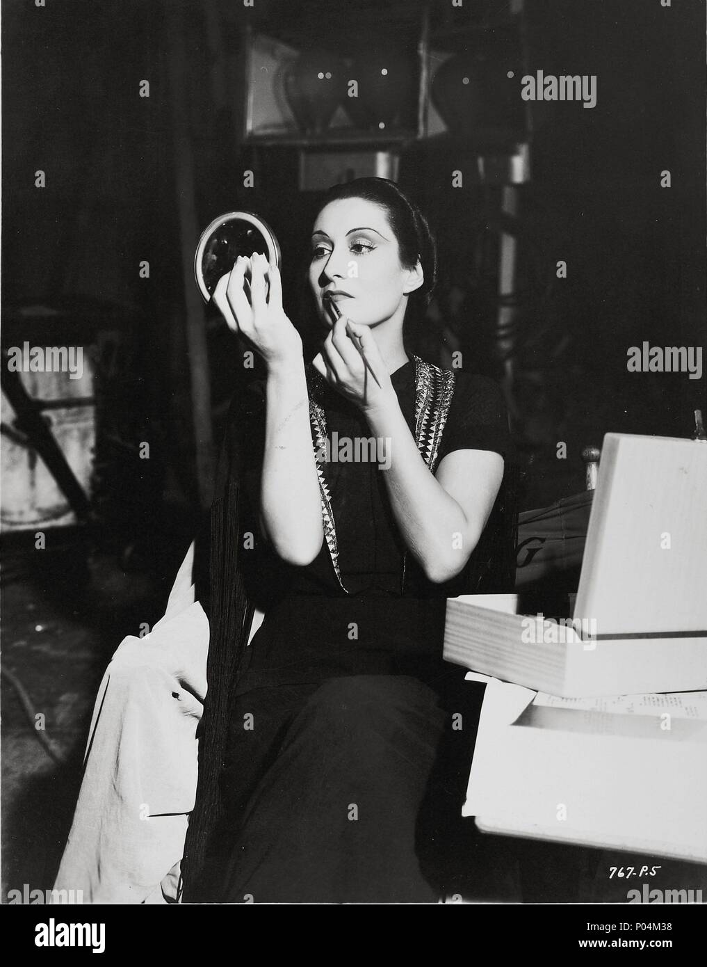 Draculas tochter -Fotos und -Bildmaterial in hoher Auflösung – Alamy