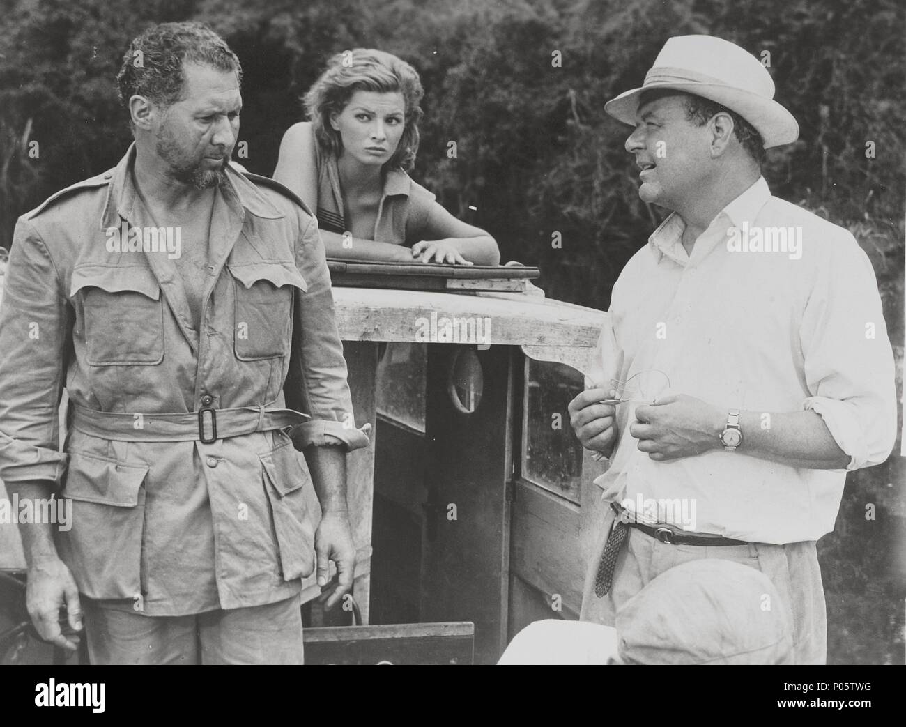John anthony quayle -Fotos und -Bildmaterial in hoher Auflösung – Alamy