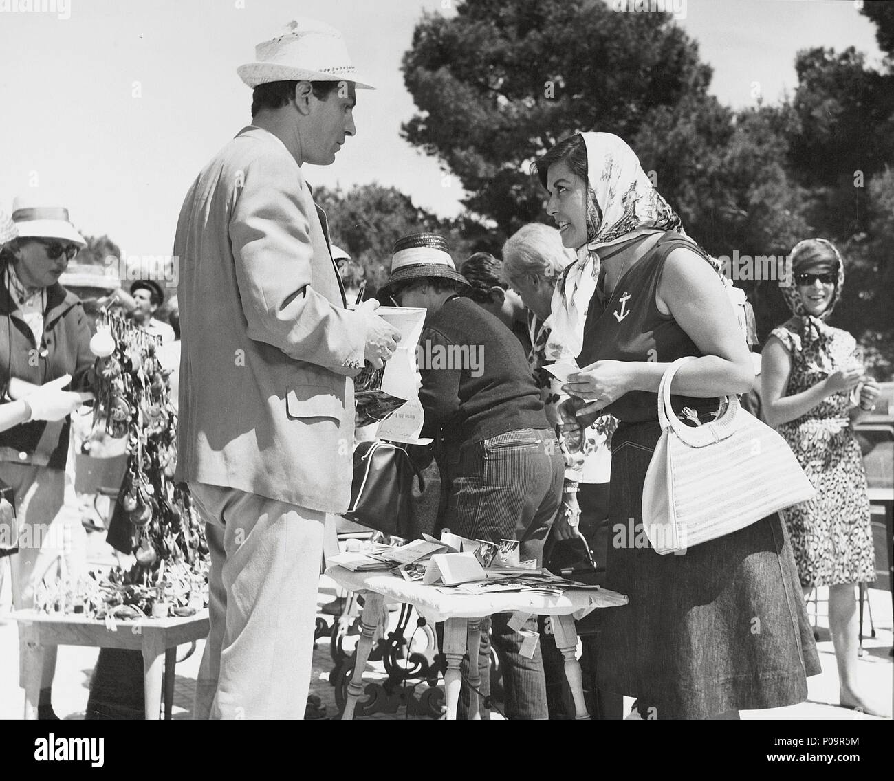 Tony isbert -Fotos und -Bildmaterial in hoher Auflösung – Alamy