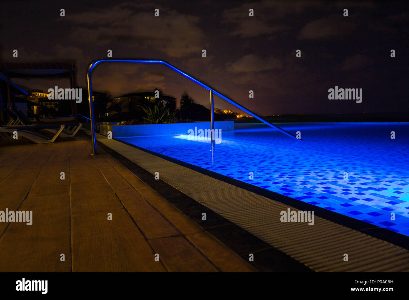 Der Infinity Pool Stockfotos und -bilder Kaufen - Alamy