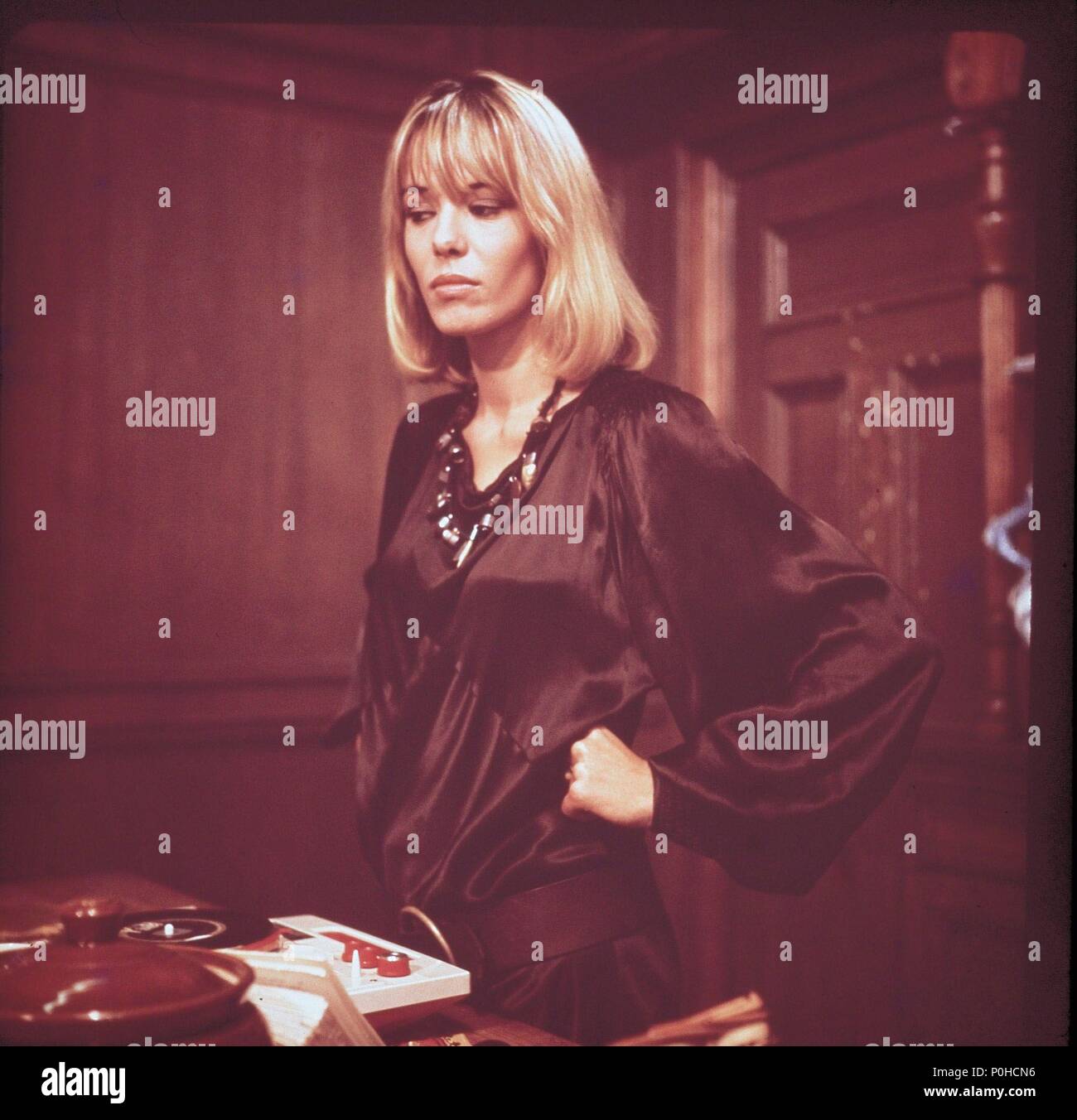 Regisseur nicolas roeg und donald cammell -Fotos und -Bildmaterial in ...