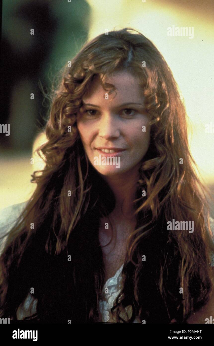 Elle macpherson sirens -Fotos und -Bildmaterial in hoher Auflösung – Alamy