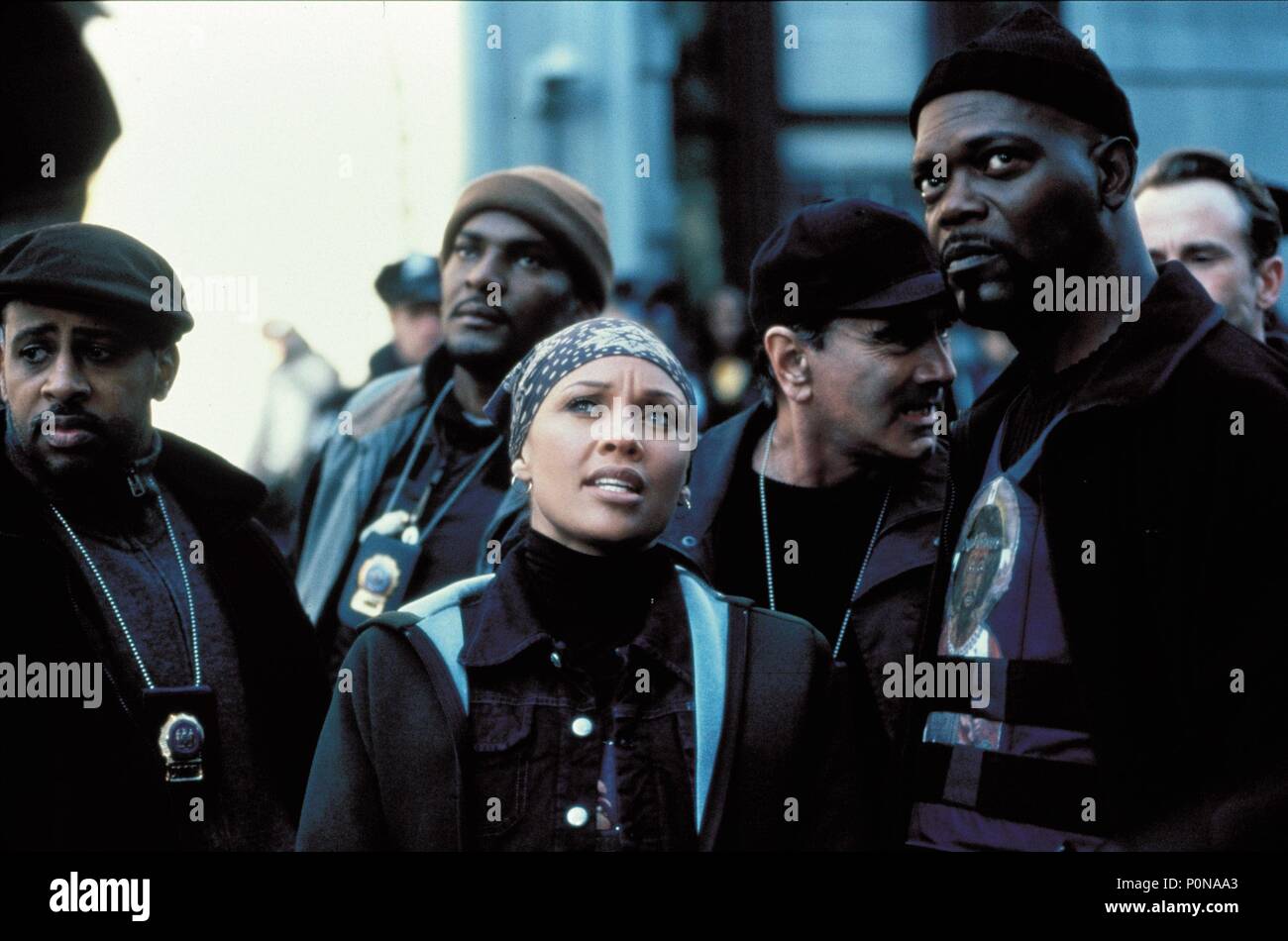 Welle 2000 samuel l jackson -Fotos und -Bildmaterial in hoher Auflösung ...