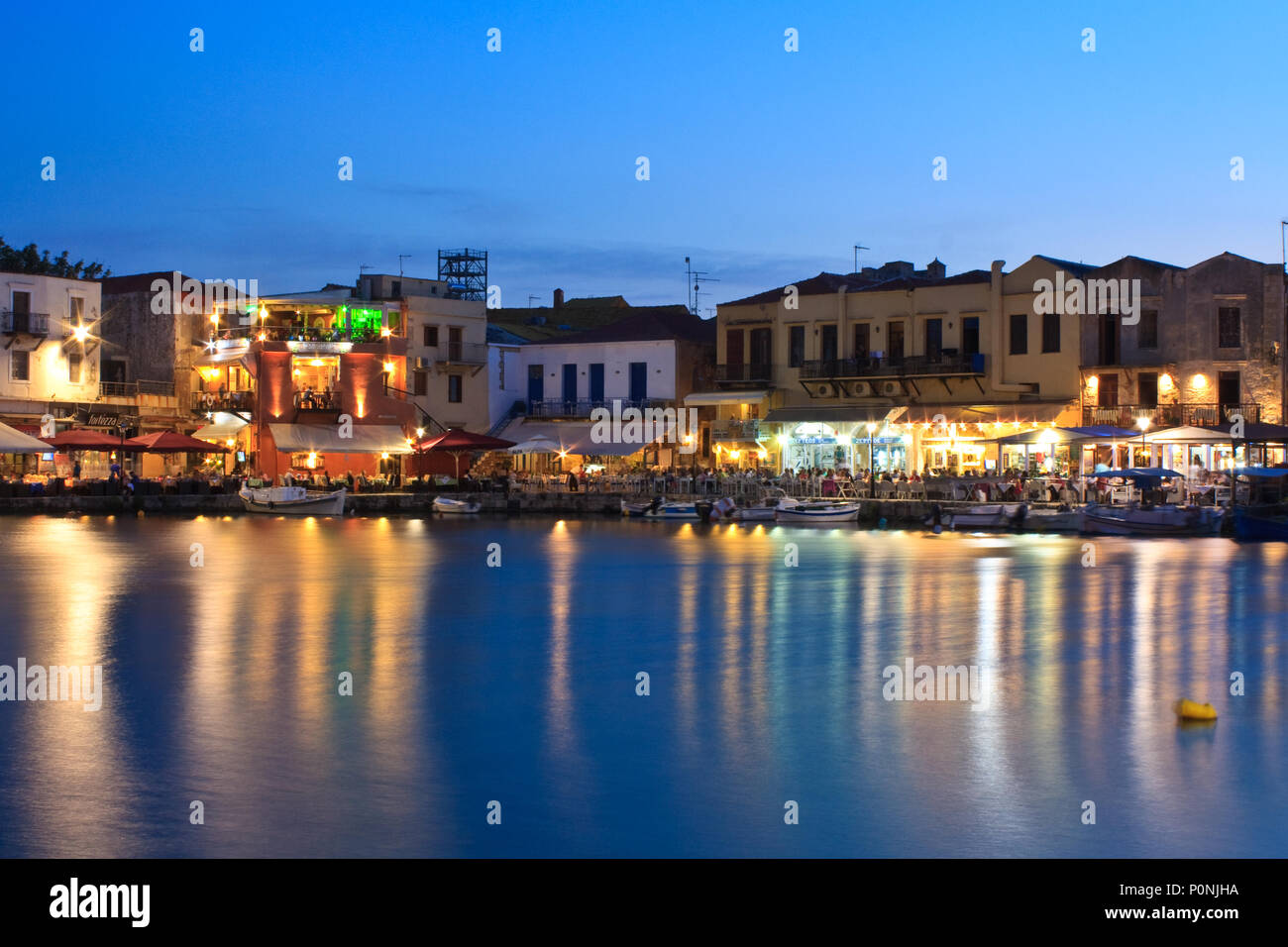 Rethymno night greece crete -Fotos und -Bildmaterial in hoher Auflösung ...