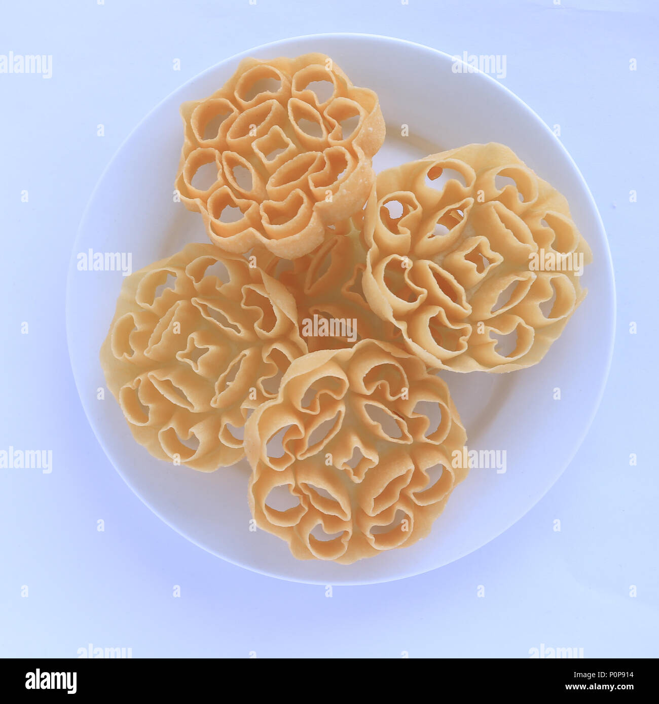 Kuih goyang -Fotos und -Bildmaterial in hoher Auflösung – Alamy