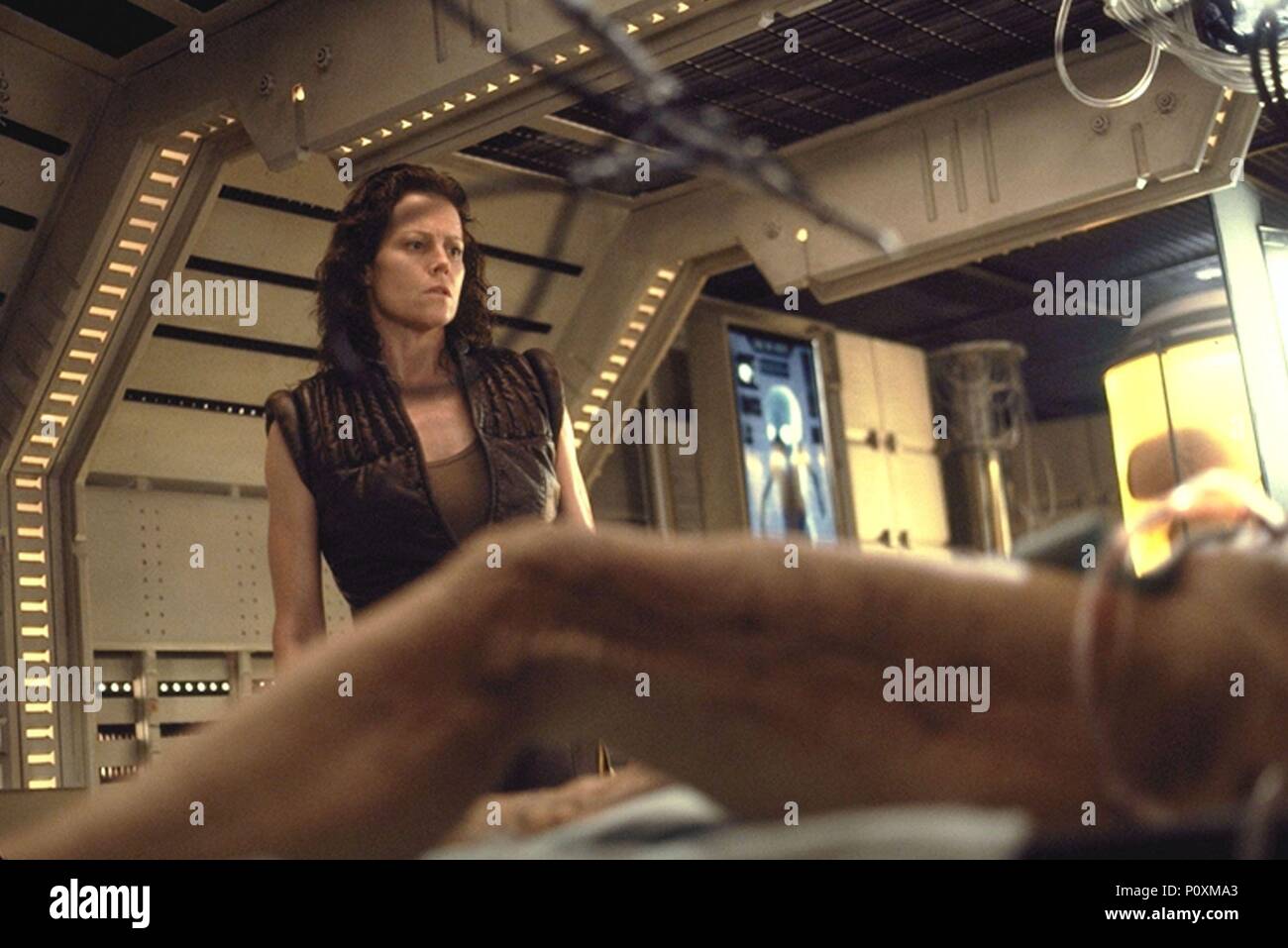 Resurrection sigourney weaver alien -Fotos und -Bildmaterial in hoher ...