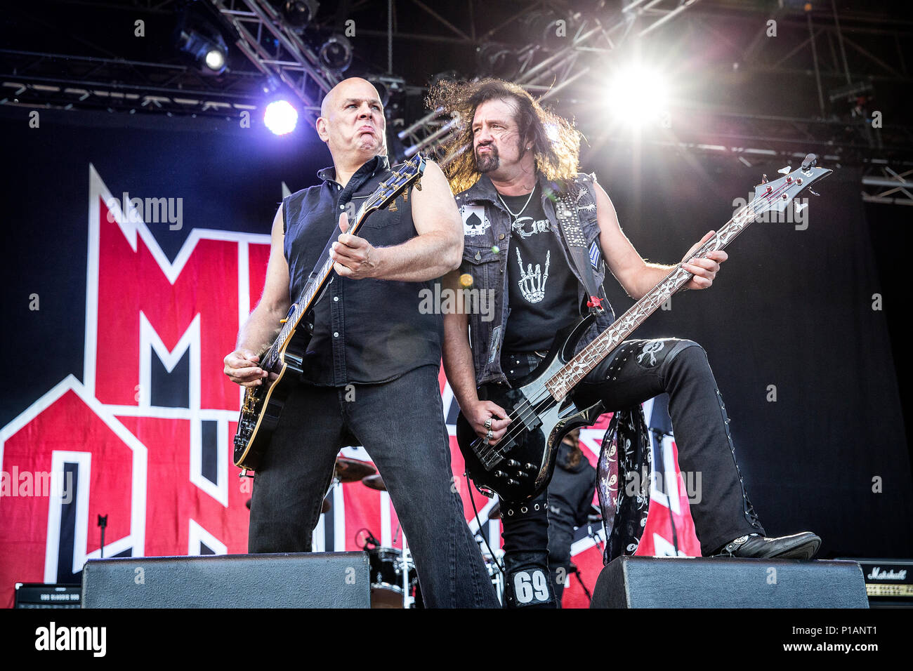Steve unger bass -Fotos und -Bildmaterial in hoher Auflösung – Alamy