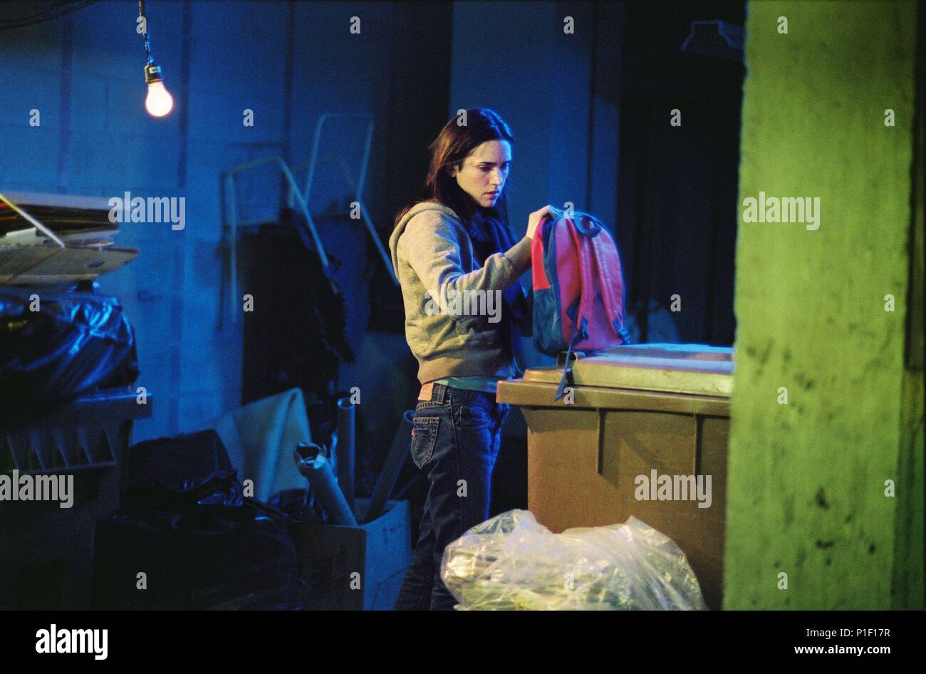 Dunkles wasser 2005 jennifer connelly -Fotos und -Bildmaterial in hoher ...
