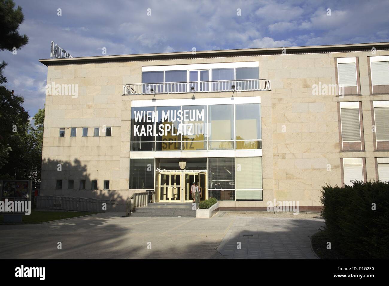. Wien/Wien; el Wien Museum Karlsplatz (en la plaza Karlsplatz) con ...