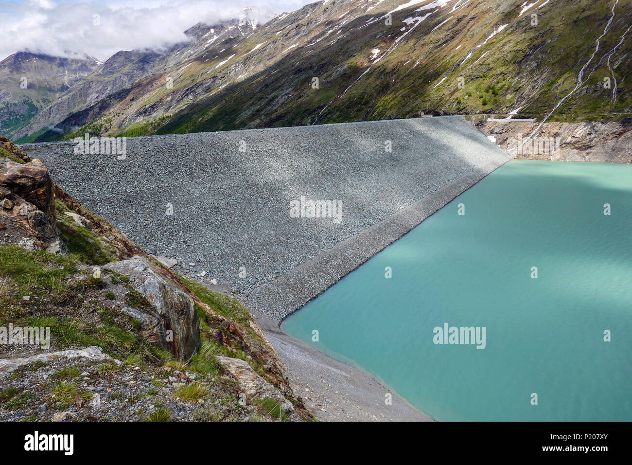 Mattmark see -Fotos und -Bildmaterial in hoher Auflösung – Alamy