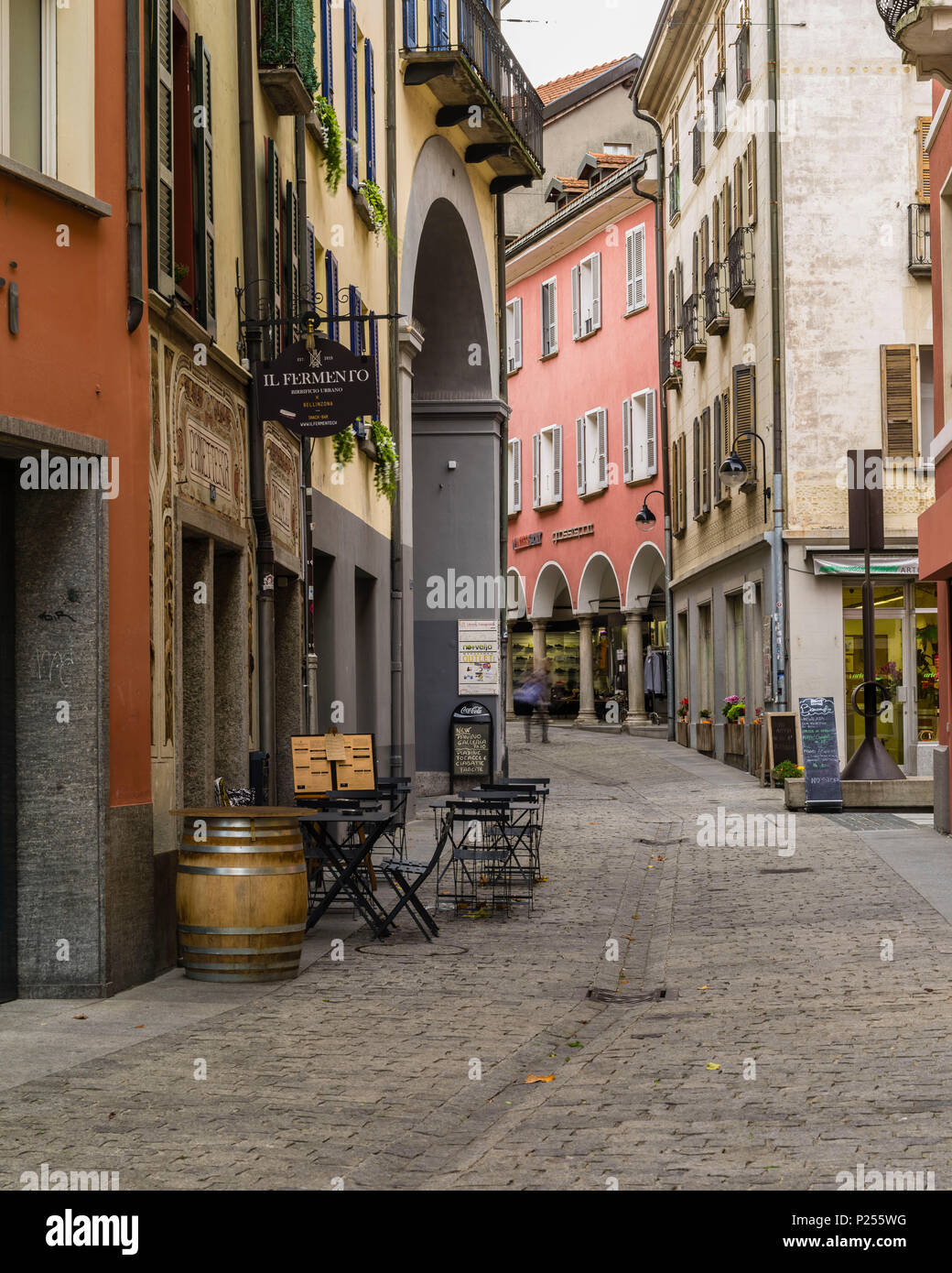 Bellinzona altstadt -Fotos und -Bildmaterial in hoher Auflösung – Alamy