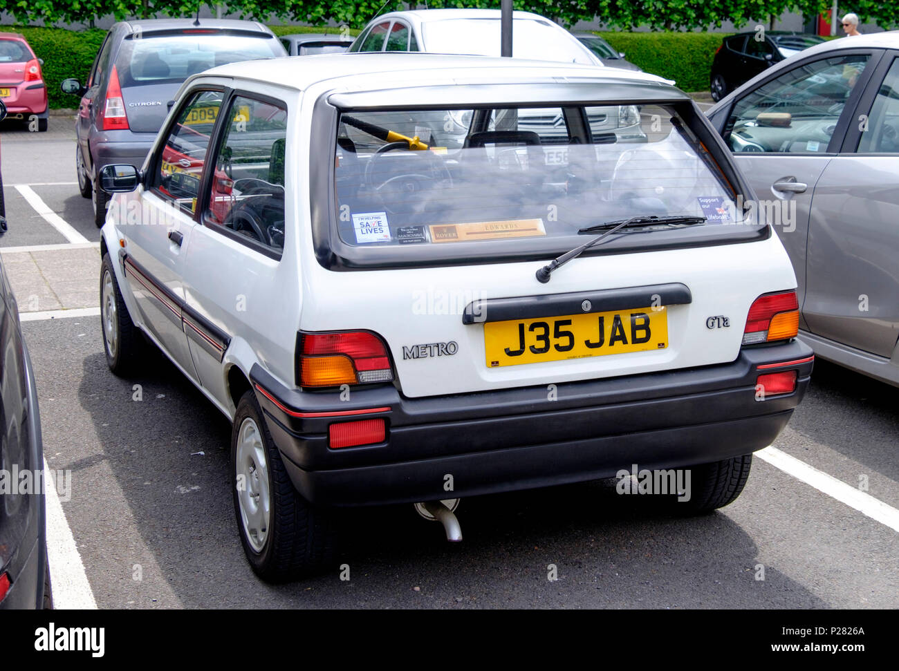 Rover metro gta -Fotos und -Bildmaterial in hoher Auflösung – Alamy