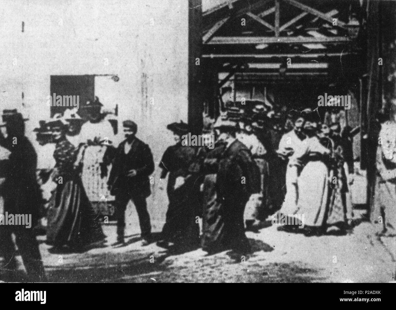 La sortie des usines lumiere -Fotos und -Bildmaterial in hoher ...