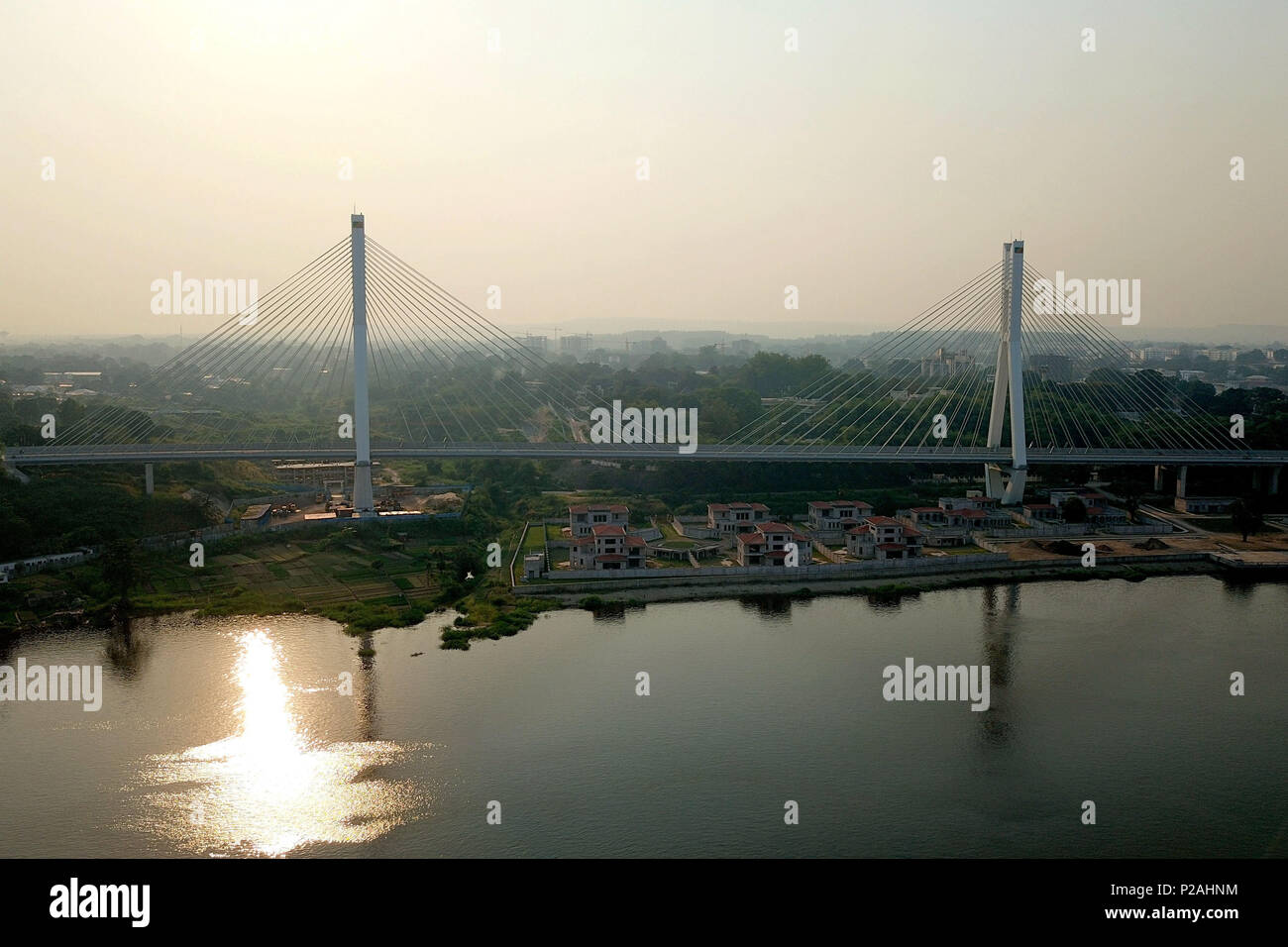 Congo Bridge Stockfotos und -bilder Kaufen - Alamy